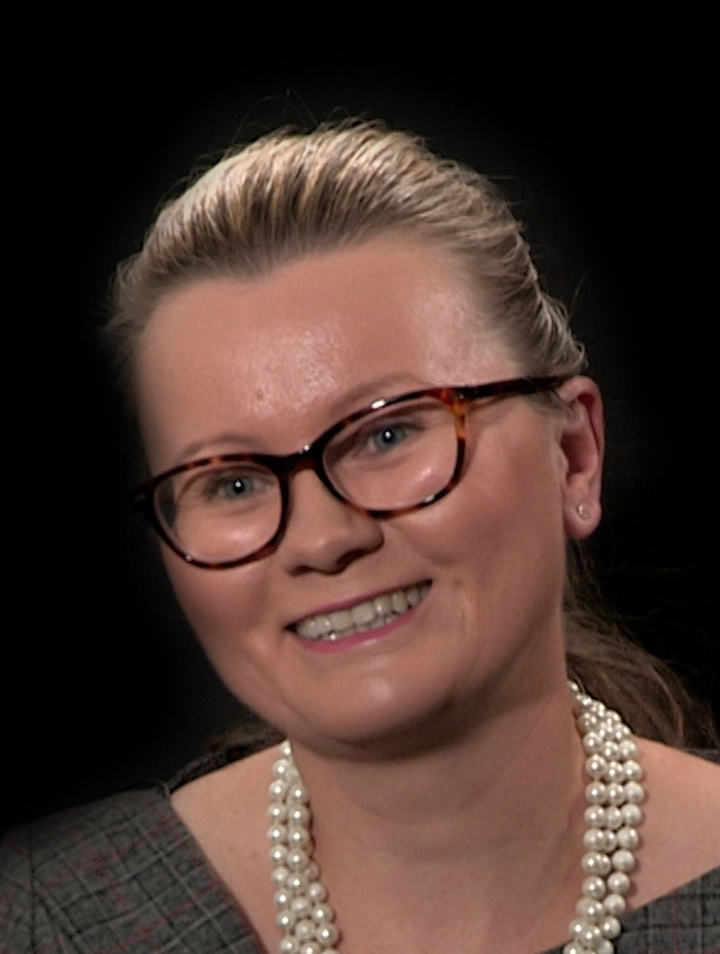 Amy Sanders Robbins | BenchTV